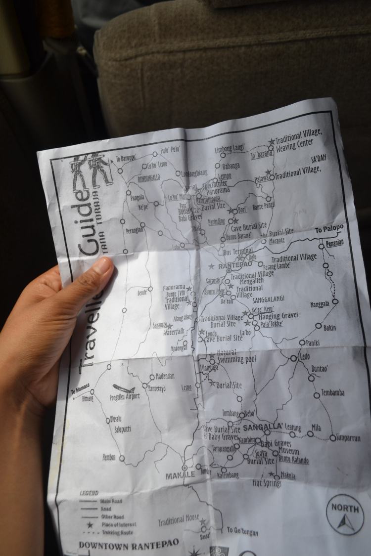 1 Hari Keliling Wisata Toraja, Bisa! – Winny Marlina