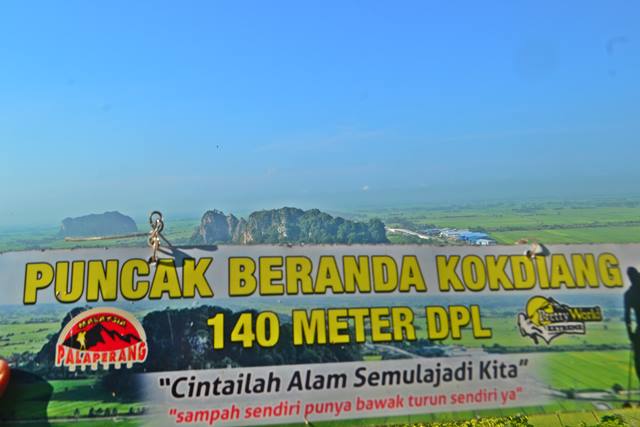 Trekking ke Bukit Kodiang di Kedah, Malaysia – Winny Marlina