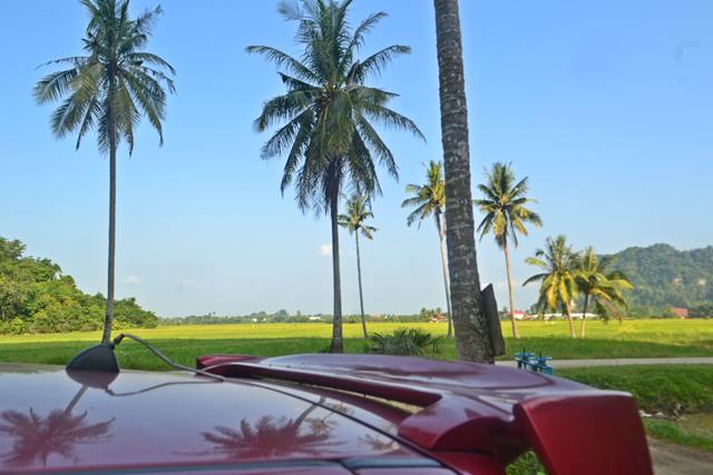 Trekking ke Bukit Kodiang di Kedah, Malaysia – Winny Marlina
